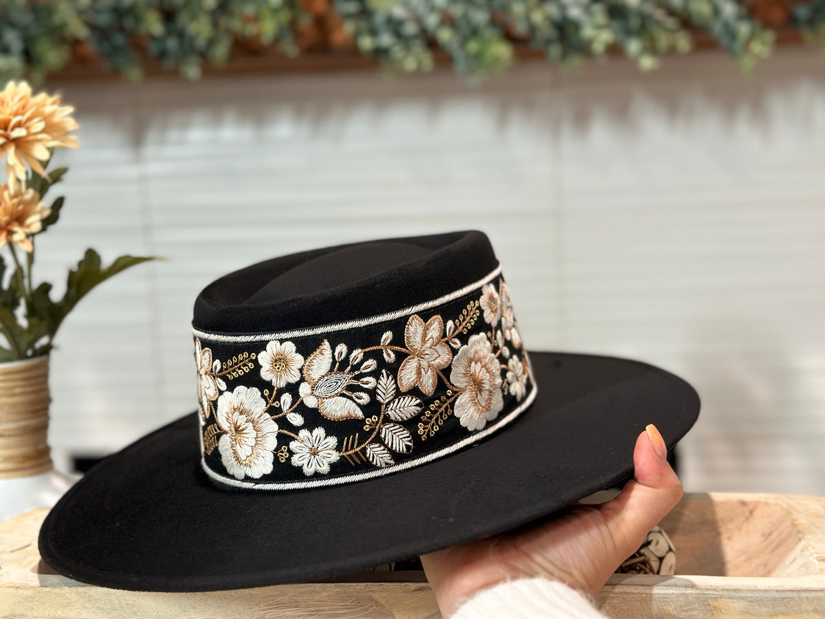 ISABELLA – Maria Bonita Hats